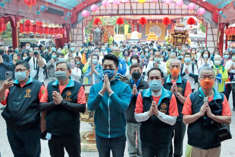 Day Four of the Occupation | New Bloom Magazine